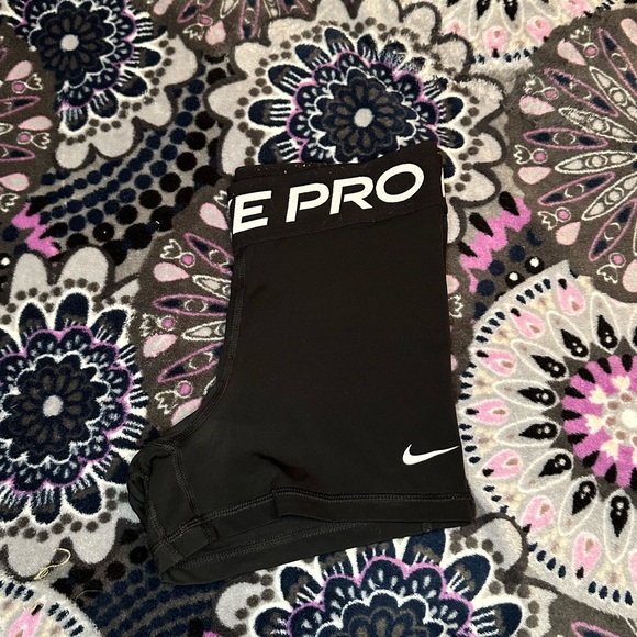 Nike | Shorts | Nike Pros | Poshmark